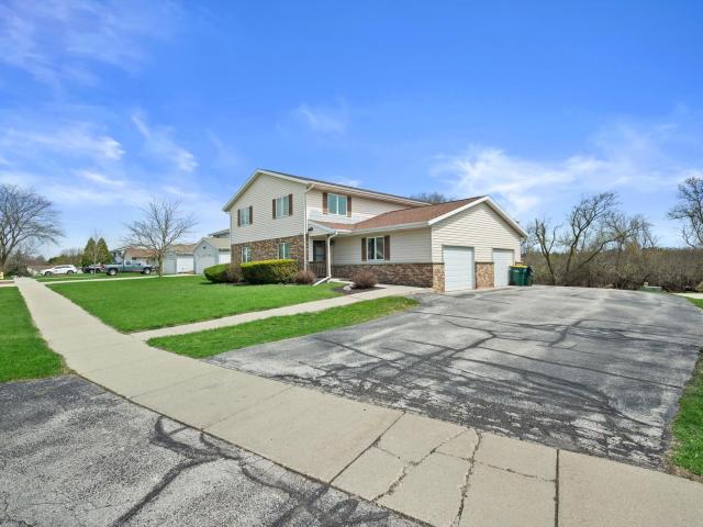 1605 Vogt Dr