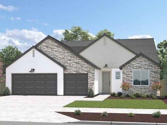 1605 W Sable Pl, Hanford, CA 93230