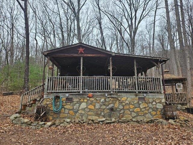 1605 Weatherwood Dr, Big Island, VA 24526