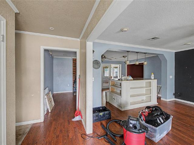 1605 Westlawn Drive