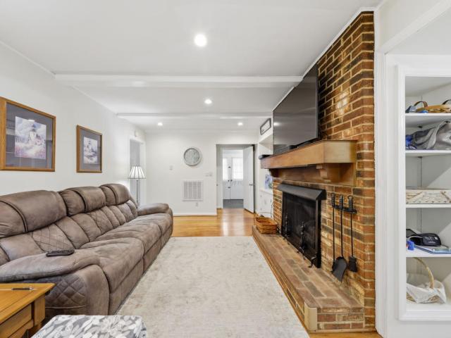 1605 Whitfield Drive