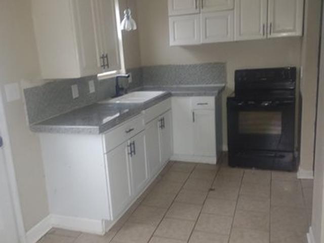 1605 Wilder Pl, Knoxville, TN 37915