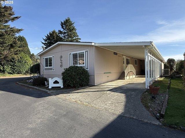 16063 Driftwood Ln Spc 21, Brookings, OR 97415