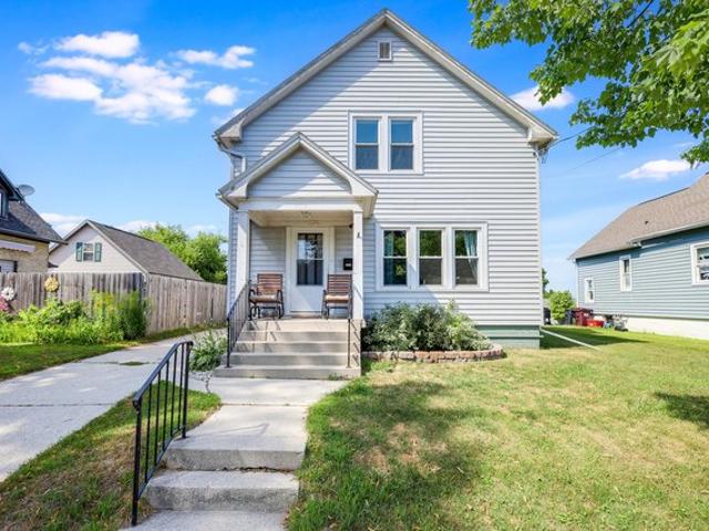 1606 Madison St, Manitowoc, WI 54220