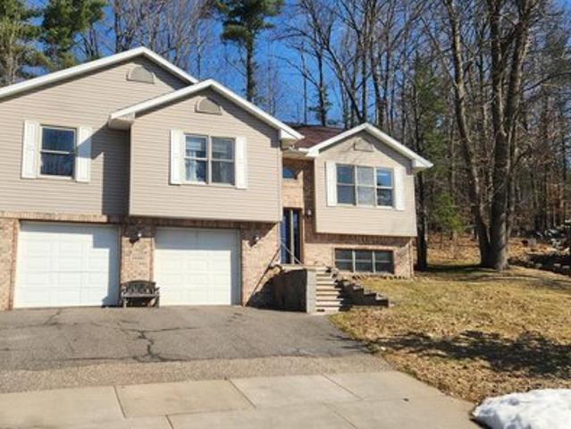 1606 Meadowview Rd, Wausau, WI 54403