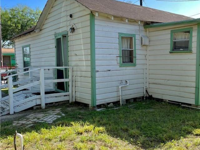 1606 Mobile Street