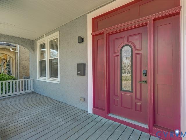 1606 Monteiro Avenue