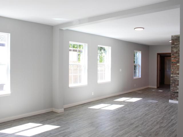 1606 N 12th Street
