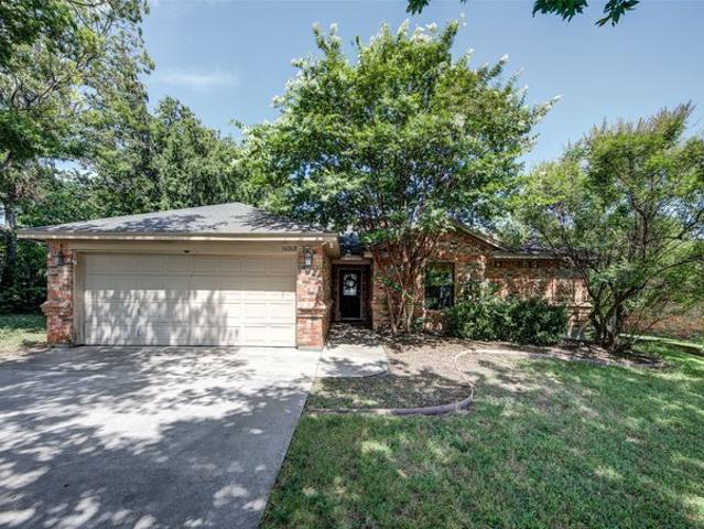 1606 N McDonald Ave Unit B, Decatur, TX 76234