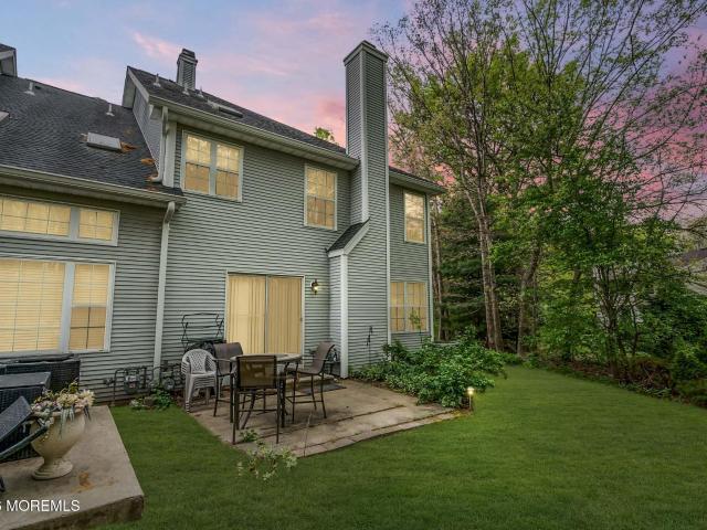 1606 Aqueduct Court