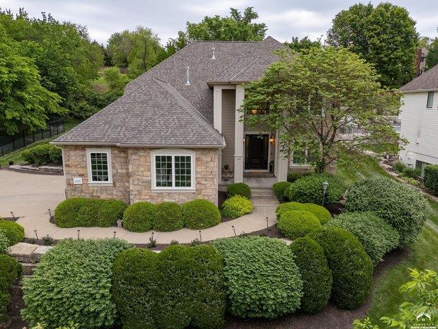1606 Burning Tree Dr, Lawrence, KS 66047