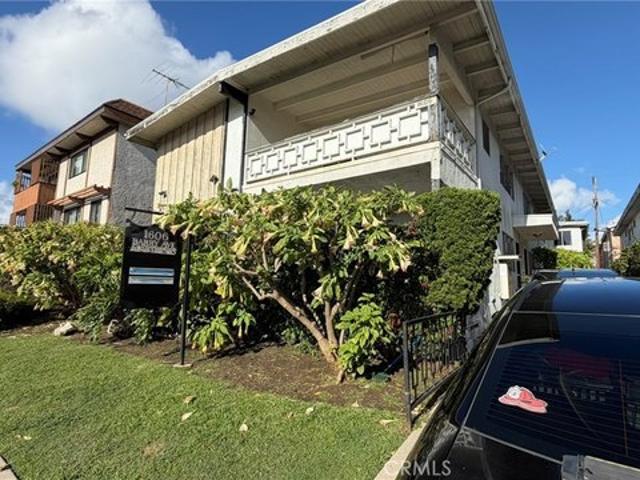 1606 Barry Ave, Los Angeles, CA 90025