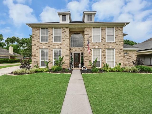 1606 Country Squire Dr, Richmond, TX 77406
