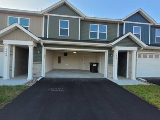 1606 E 23rd St, Marshfield, WI 54449