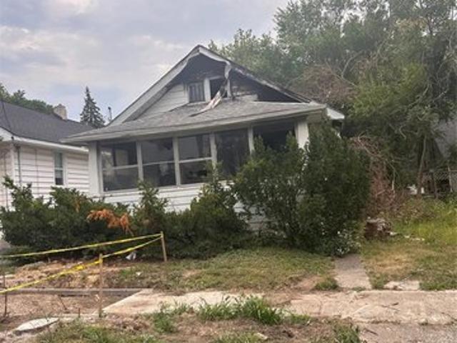 1606 Indiana Ave, Flint, MI 48506