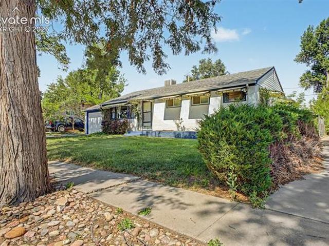 1606 Iroquois Road