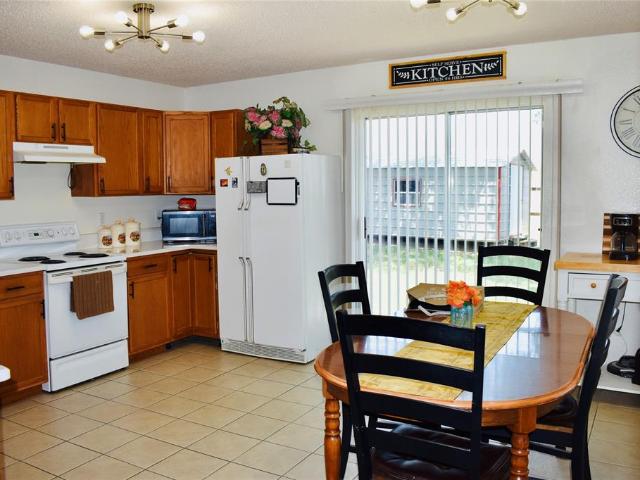 1606 Pin Oak Trail