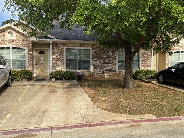 1606 Stanley Dr, Longview, TX 75605