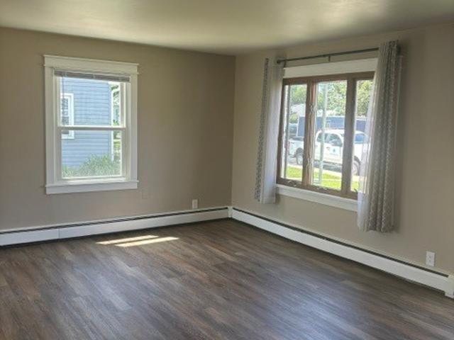 1606 Stratford Court