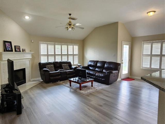 1606 Tynemouth Drive