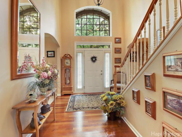 1606 Tecumseh Dr, McHenry, IL 60050 | MLS #12624 | Compass