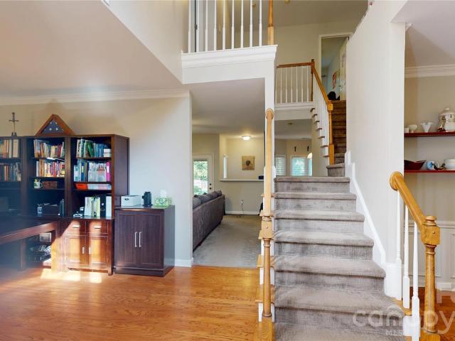 1606 Thornblade Ridge Drive