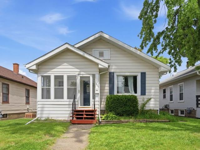 1606 W Lombard St, Davenport, IA 52804
