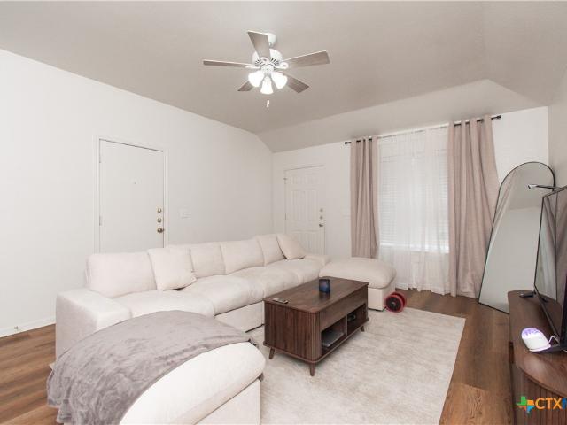 1606 Yuma Trail A