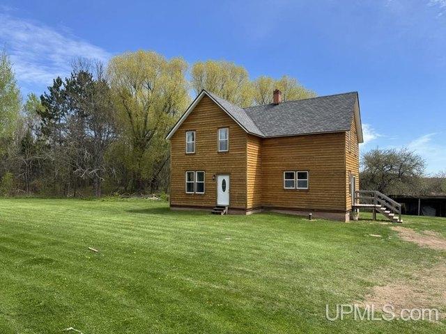 16071 Bellaire Rd, Baraga, MI 49908