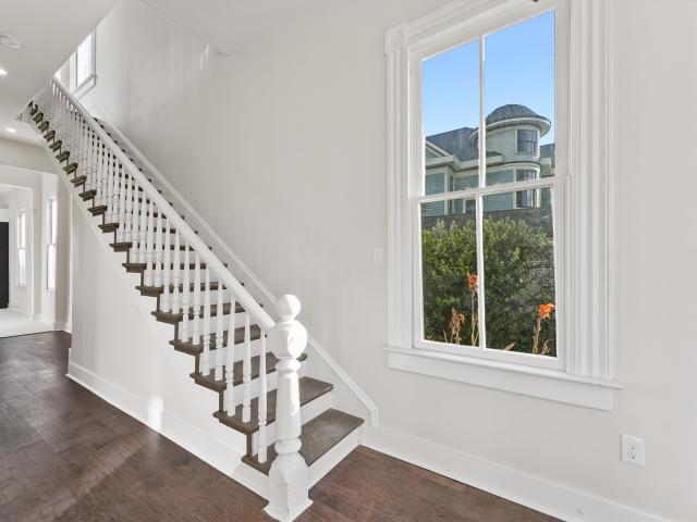 1607 Market Street