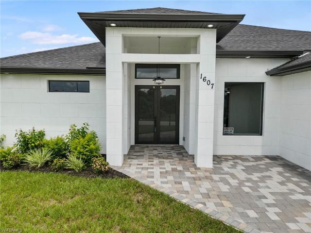 1607 NE 23rd St, Cape Coral, FL 33909 | MLS #225072 | Compass