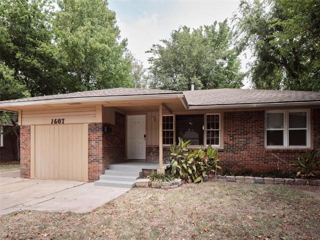 1607 Oxford Way