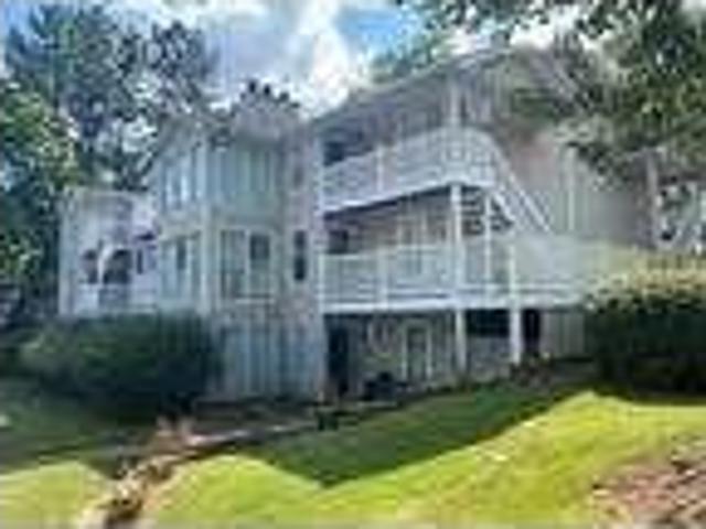 1607 Augusta Dr SE, Marietta, GA 30067