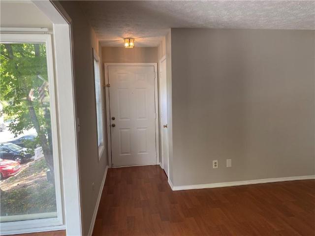 1607 Augusta Drive SE