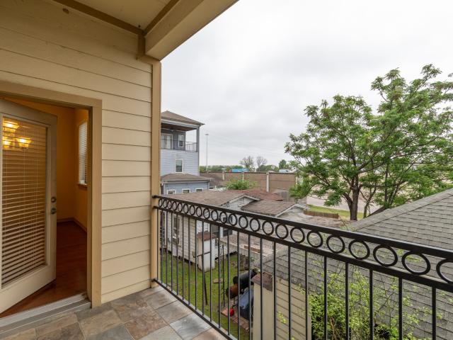 1607 Bass St, Unit B, Houston, TX 77007 | MLS #12598 | Compass