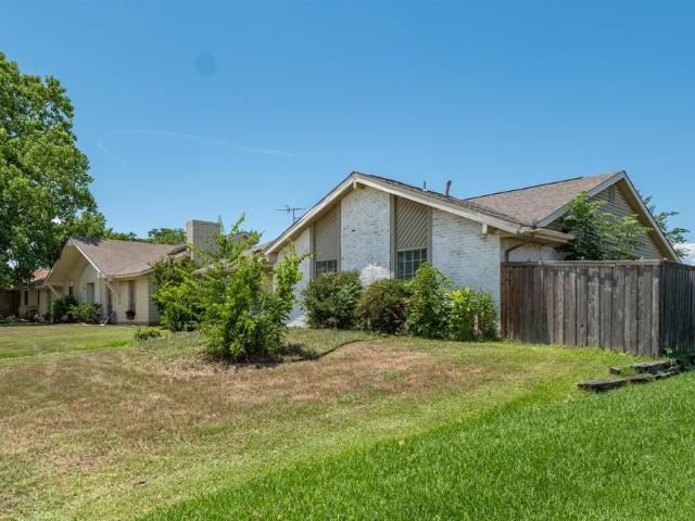 1607 College Parkway