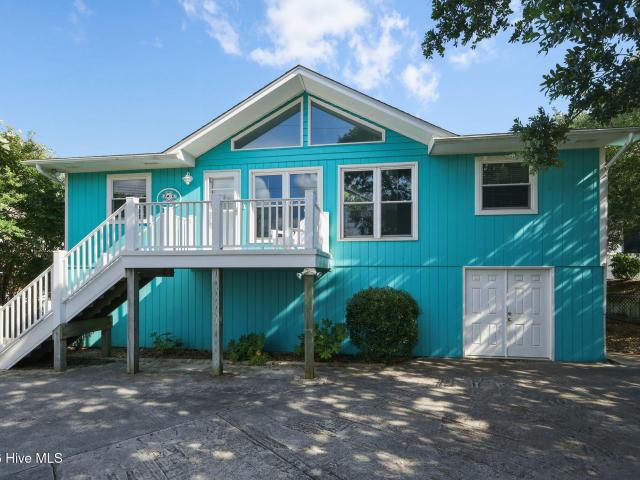 1607 Emerald Drive