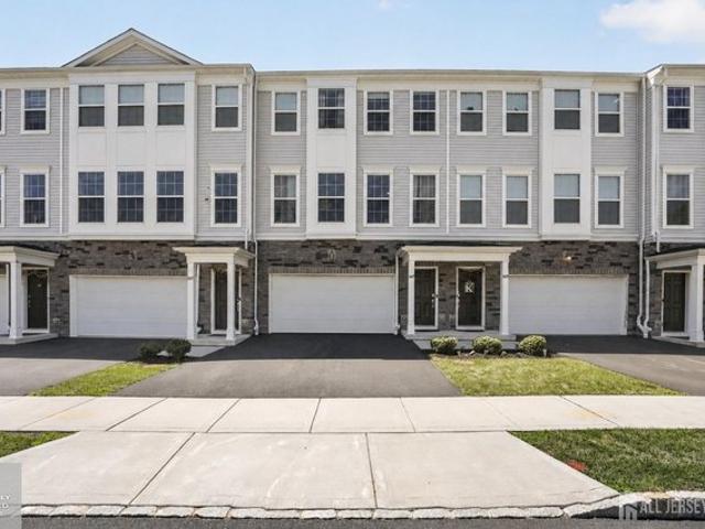 1607 Swales Ct, Monroe, NJ 08831