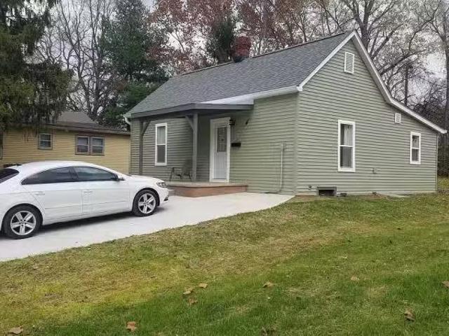 1607 S College Avenue, Bloomington, IN 47403