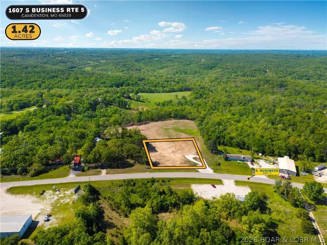 1607 S Business Route 5