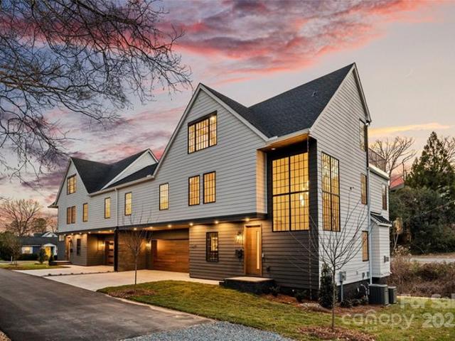 1607 Tippah Park Ct, Charlotte, NC 28205