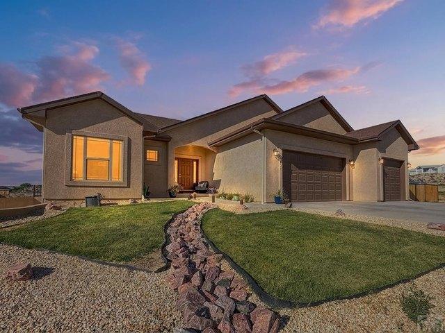1607 W Hermosa Dr, Pueblo West, CO 81007