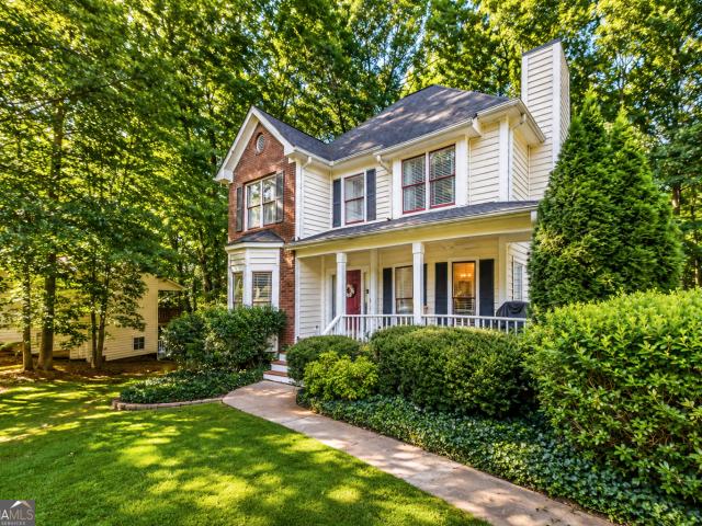 1607 White Oak Drive