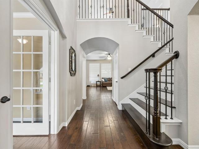 1607 Wood Creek Lane