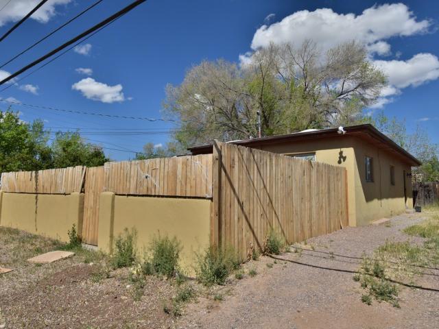 1607 5th Street