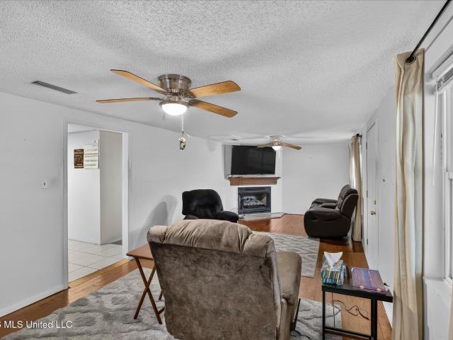 16080 Crestview Drive