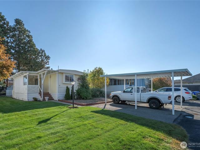 1608 N Western Ave, Unit 27, Wenatchee, WA 98801 | MLS #2505