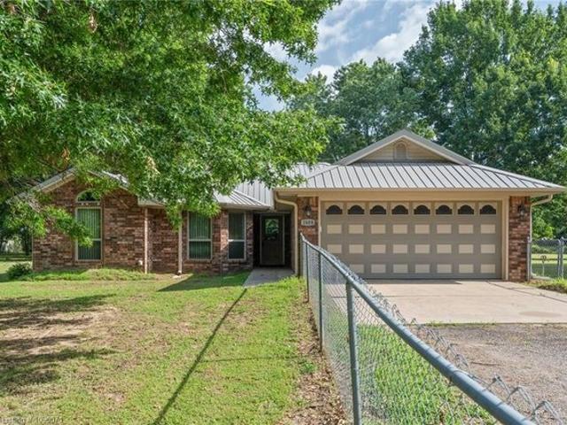 1608 Cole Ter, Lavaca, AR 72941