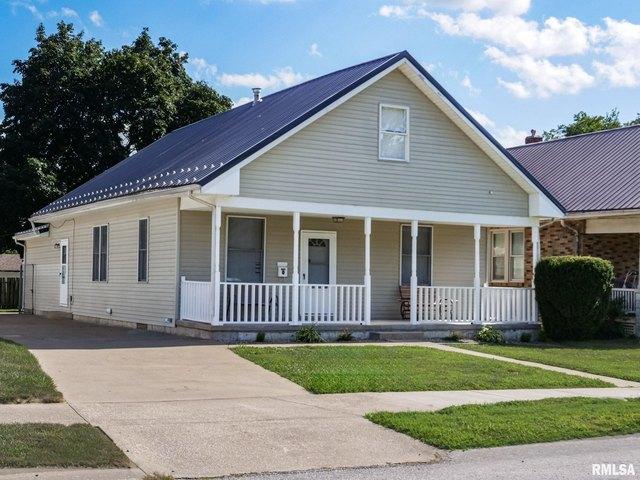 1608 College Ave, Quincy, IL 62301