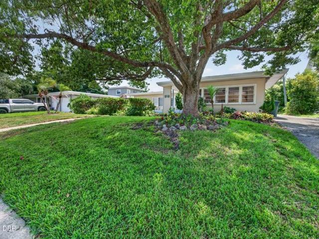 1608 Crescent Ridge Rd, Daytona Beach, FL 32118